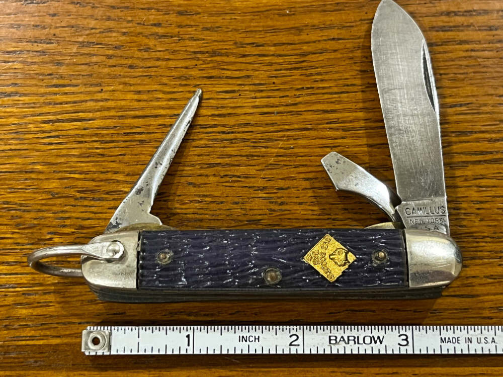 Camillus Official Cub Scout Knife w/Jigged Blue Delrin Scales