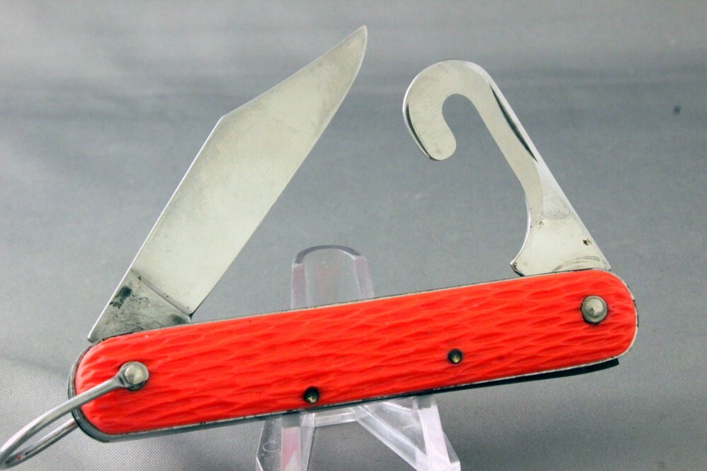 SCHRADE WALDEN Korea/Viet Nam Era Paratroopers Knife with Clip & Shroud ...