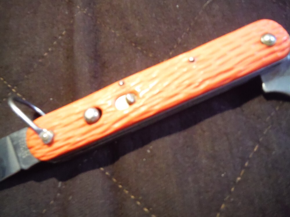 Vietnam Era Paratroopers knife Push Button Schrade Walden