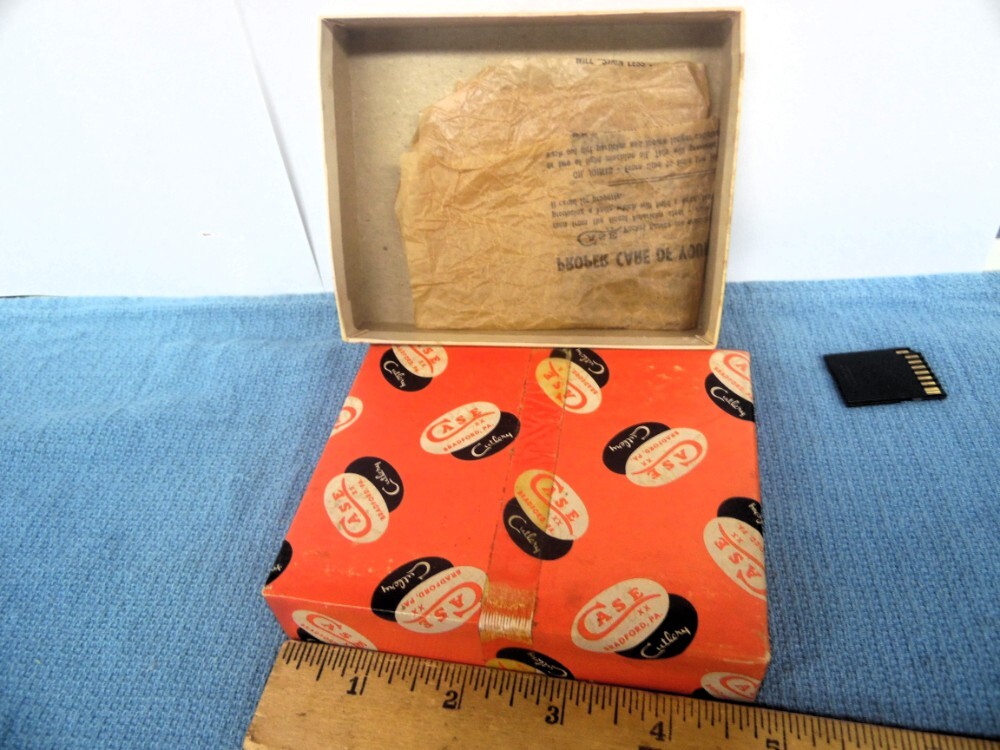 CASE XX PUMPKIN BOX 1970s USED BUT IN TACT