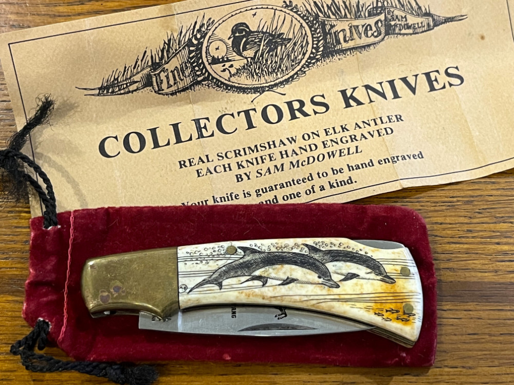 Parker Cut. Co. Mustang Lockback Folding Knife w/Scrimshaw Porpoise ...