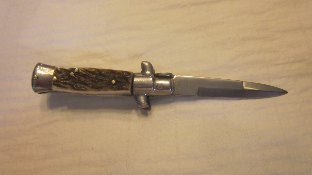 Mini Stag Italian stiletto 4 3/4" open