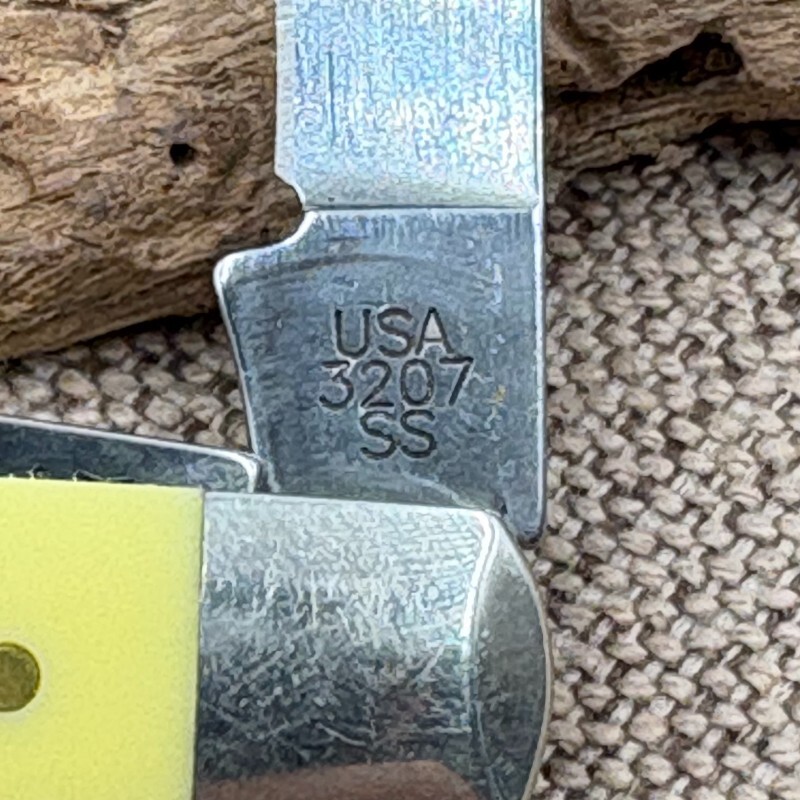 CASE XX 3207 SS MINI TRAPPER SMOOTH YELLOW HANDLE FOLDING POCKET KNIFE (94)