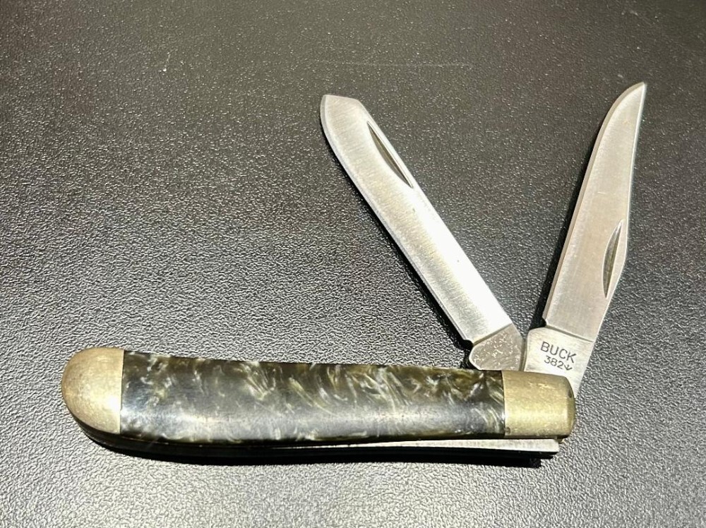 Vintage Buck Trapper 2-Blade Pocket Knife, Kirinite Scales