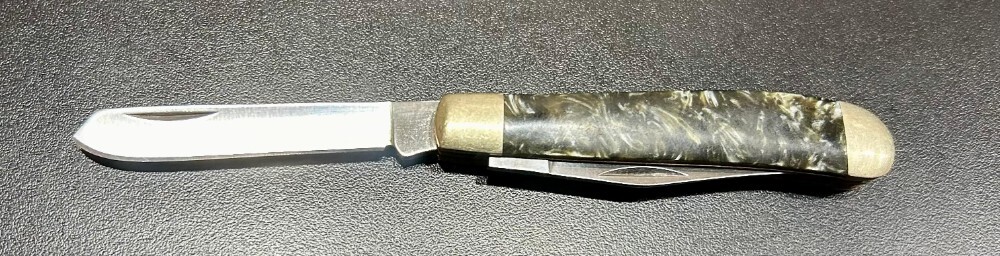 Vintage Buck Trapper 2-Blade Pocket Knife, Kirinite Scales