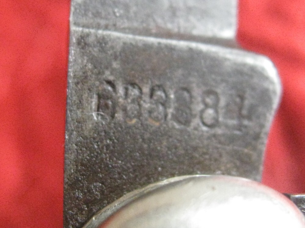 ROBESON 3 blade stock knife w/rough black scales pattern number633884