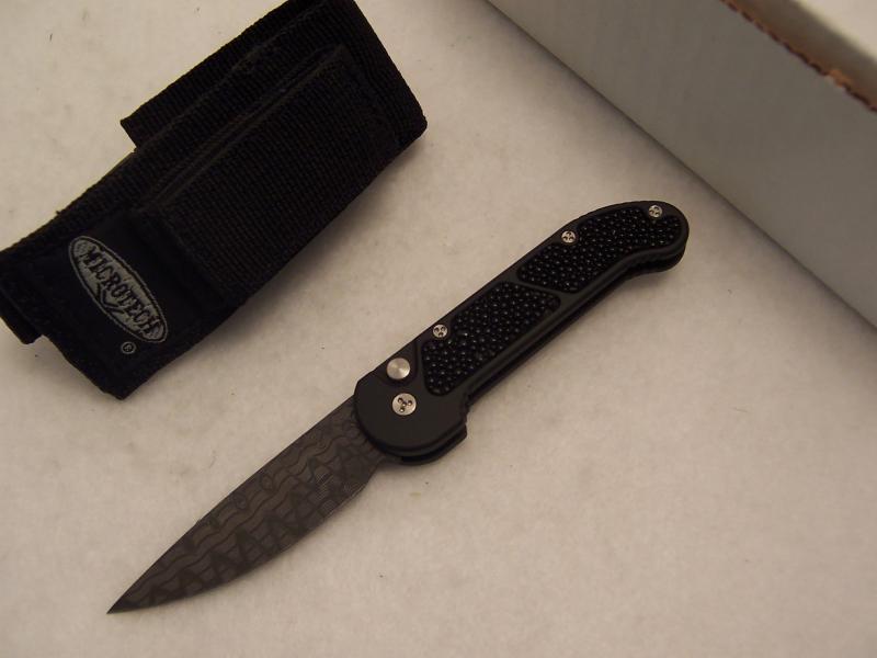 Microtech 3 1/4" Mini UMS - Hand Ground Devin Thomas Damascus - Ray Skin Inlay - Serial # 031