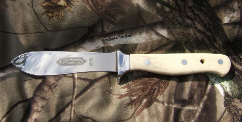 CABELA'S KNIFE BY BOKER, Tree Brand, 440C, Integral Guard