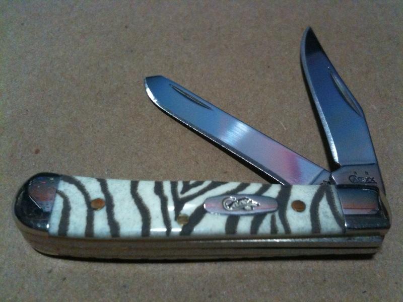 CASE Tiny Trapper Pocket Knife - Natural Bone with Zebra Stripes