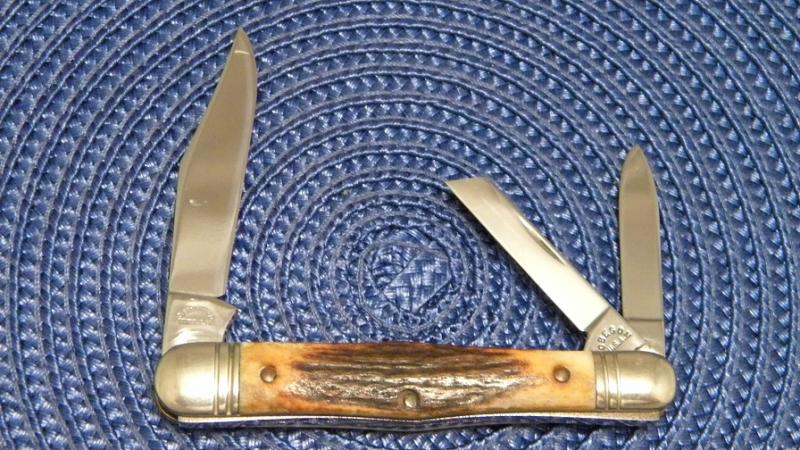 Robeson Shuredge USA (by Queen Cut. Co.) Stag Mastercraft Whittler Knife