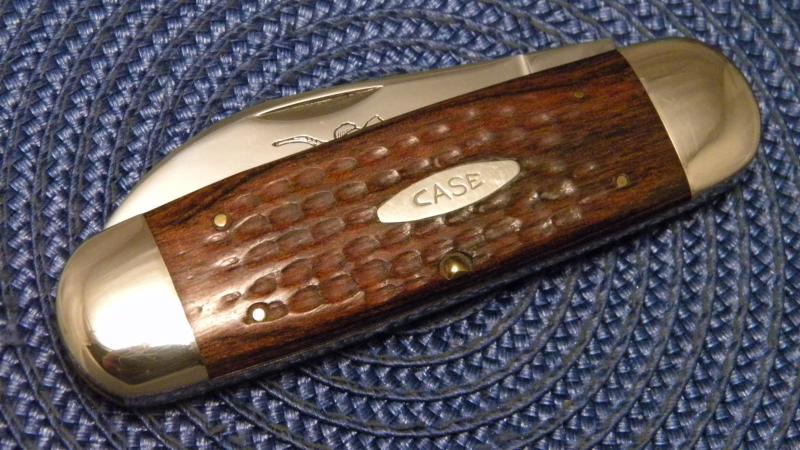 Case XX USA 5 Dot (1975) Laminated Wood 6250 Etched Elephant Toe Knife