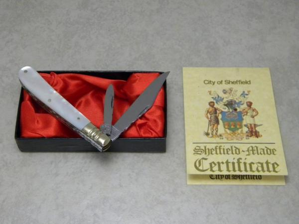 William Rodgers Sheffiled "I Cut My Way" Pearl 2 Blade Trapper Jack ...