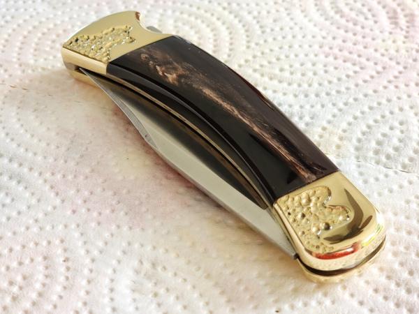 Buck 110 custom +Buffalo scales