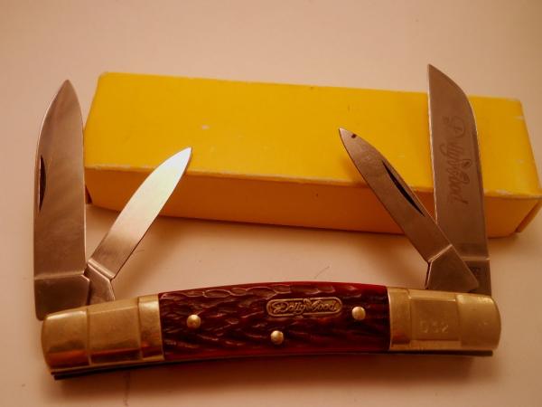 Dollywood Red Bone German Congress Knife