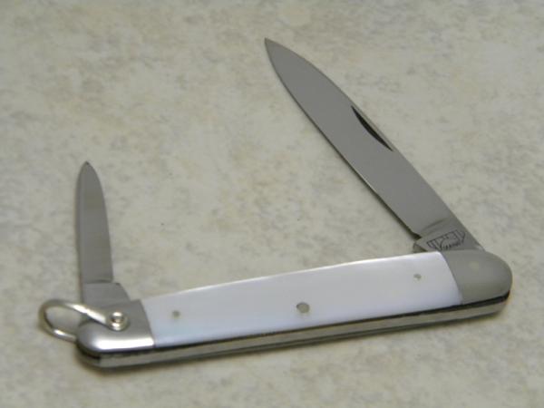 E Bruckmann Solingen Germany Pearl Sleeveboard Pen Knife with Bale - C ...