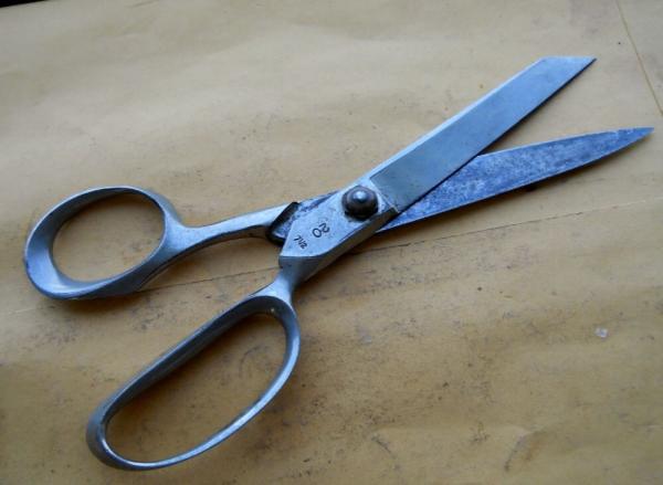 Case XX Scissors Case's Ace