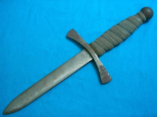 VINTAGE USA STARFIRE DAGGER CUSTOM STAGE REENACTMENT PLAY KNIFE KNIVES OLD