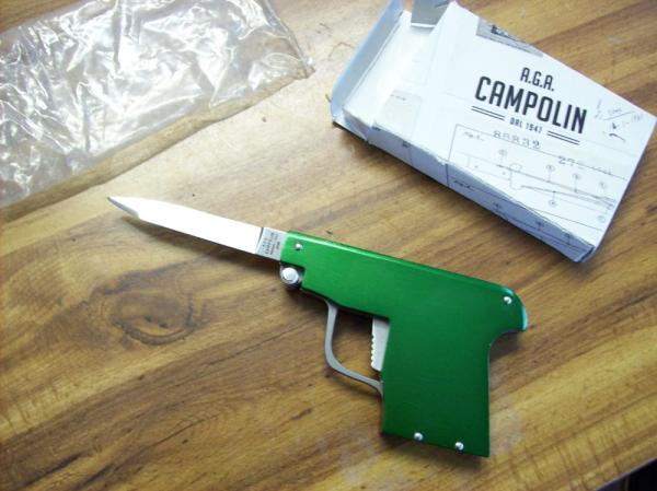 A.G.A. Campolin Rare Italian Gun Knife in Green Circa 2019 UNUSED W/Box