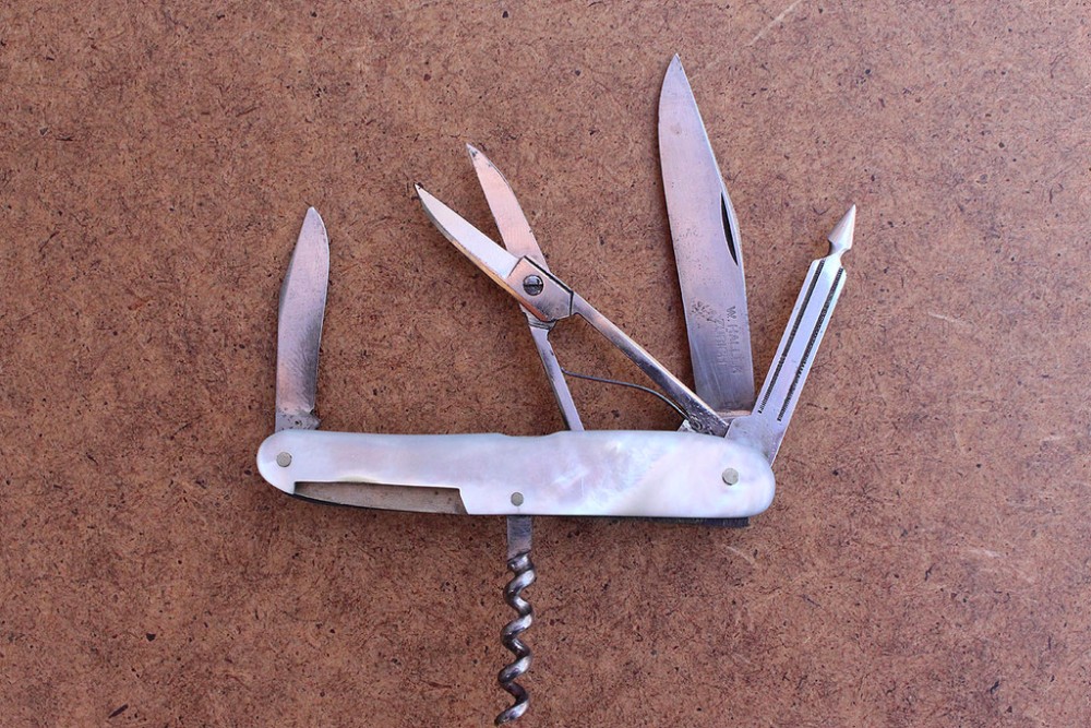 Rare Antique 1909 Victorinox VICTORIA Swiss Army Knife SAK Mother of Pearl