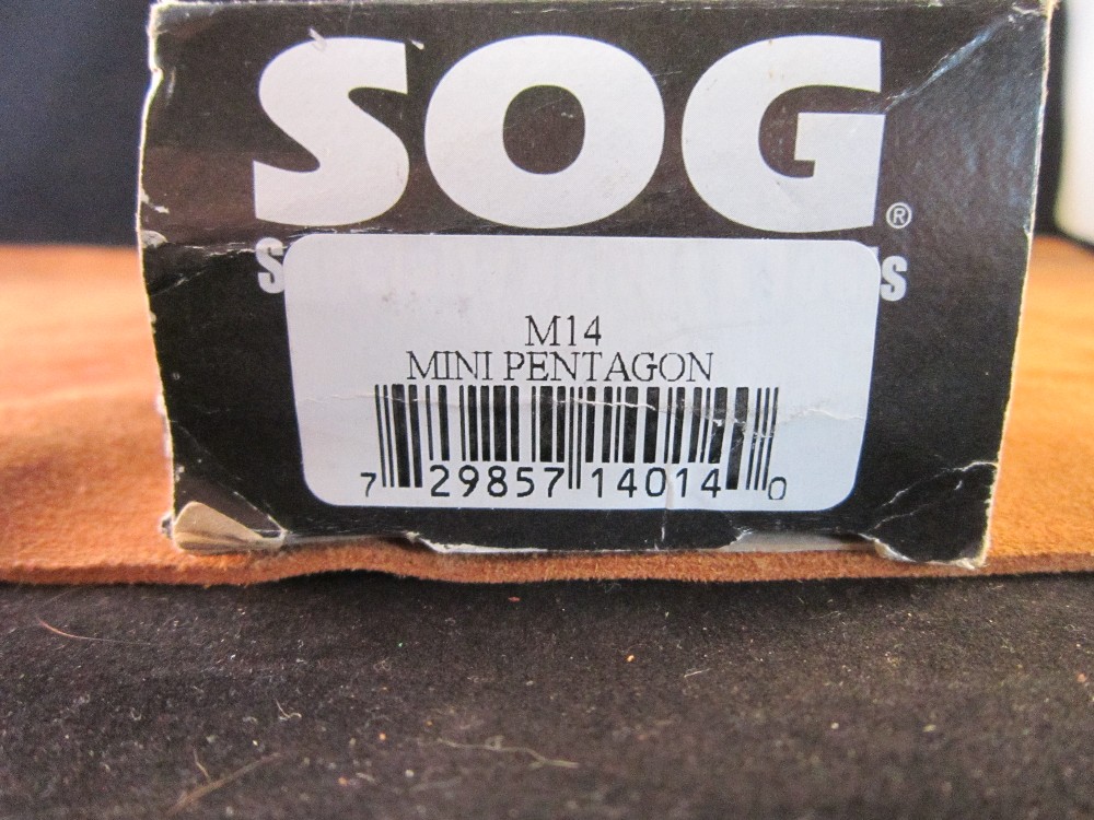 SOG M-14 Mini - Pentagon knife