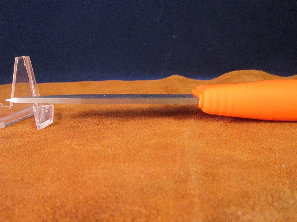 Mora Bushcraft Orange Stainless