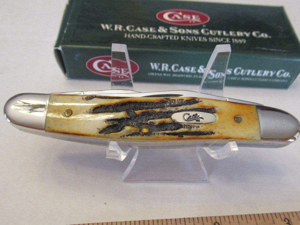 Case XX Bone Stag Muskrat