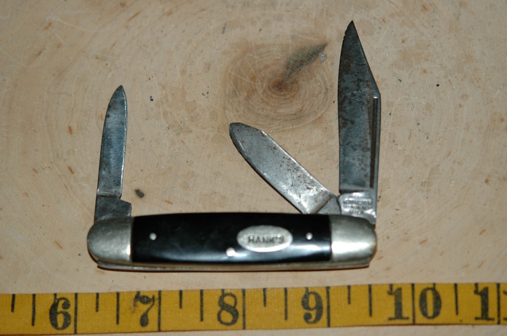 Vintage Kutmaster Pocket Knife