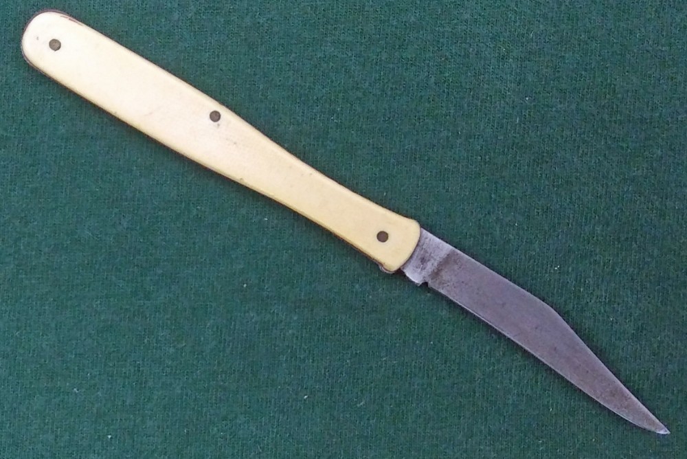 Utica Cutlery Company – Baseball Bat Knife