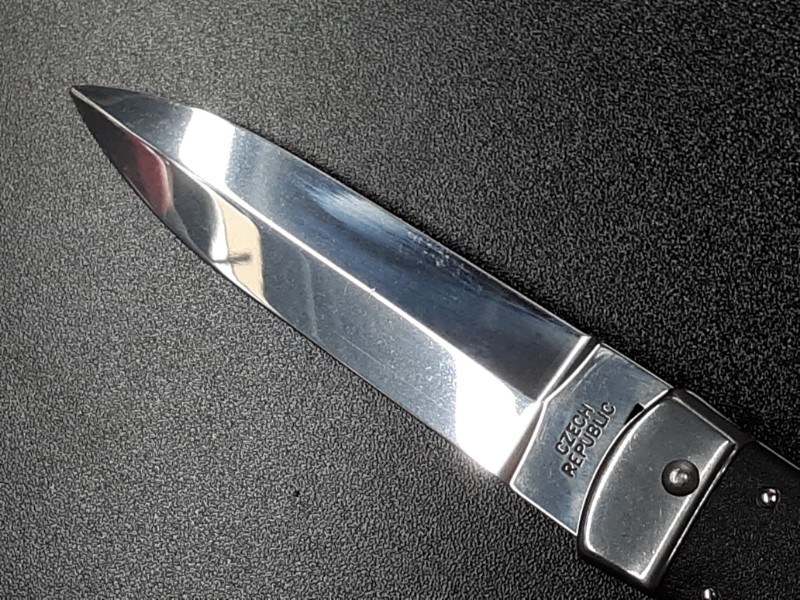 Black Mikov Predator. Dagger Blade