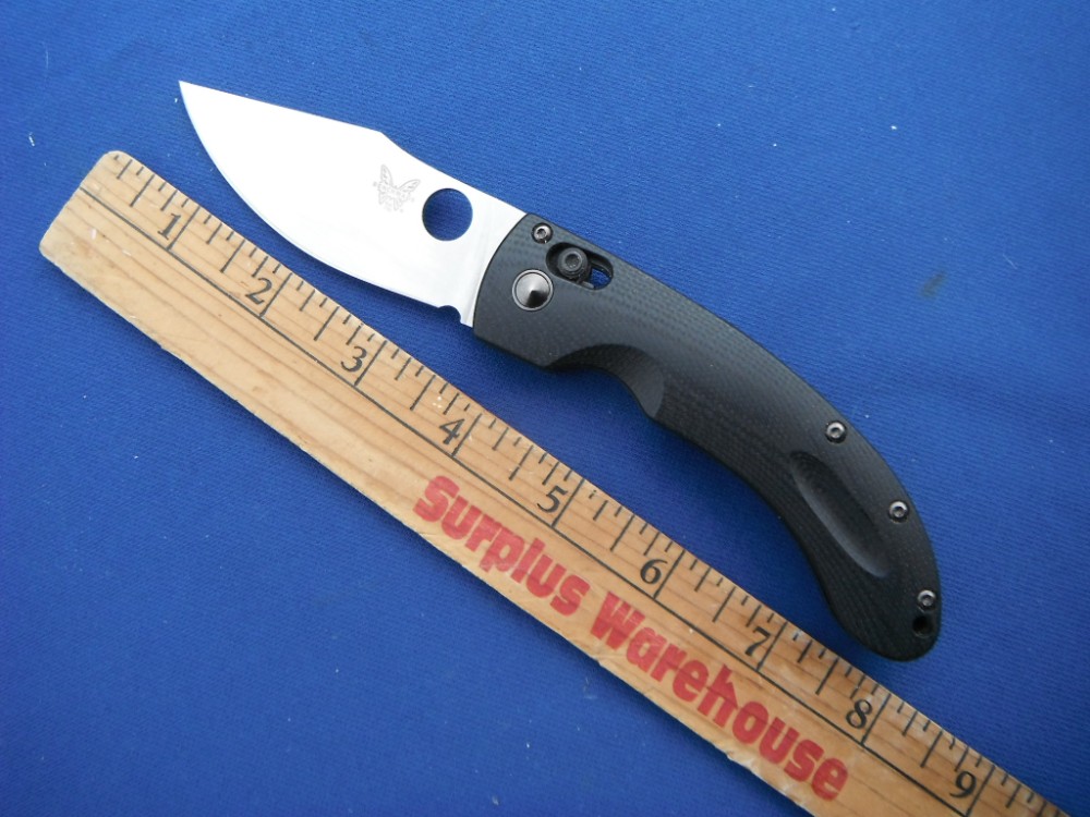 Discontinued Benchmade Mini Onslaught plain edge folding knife Model ...