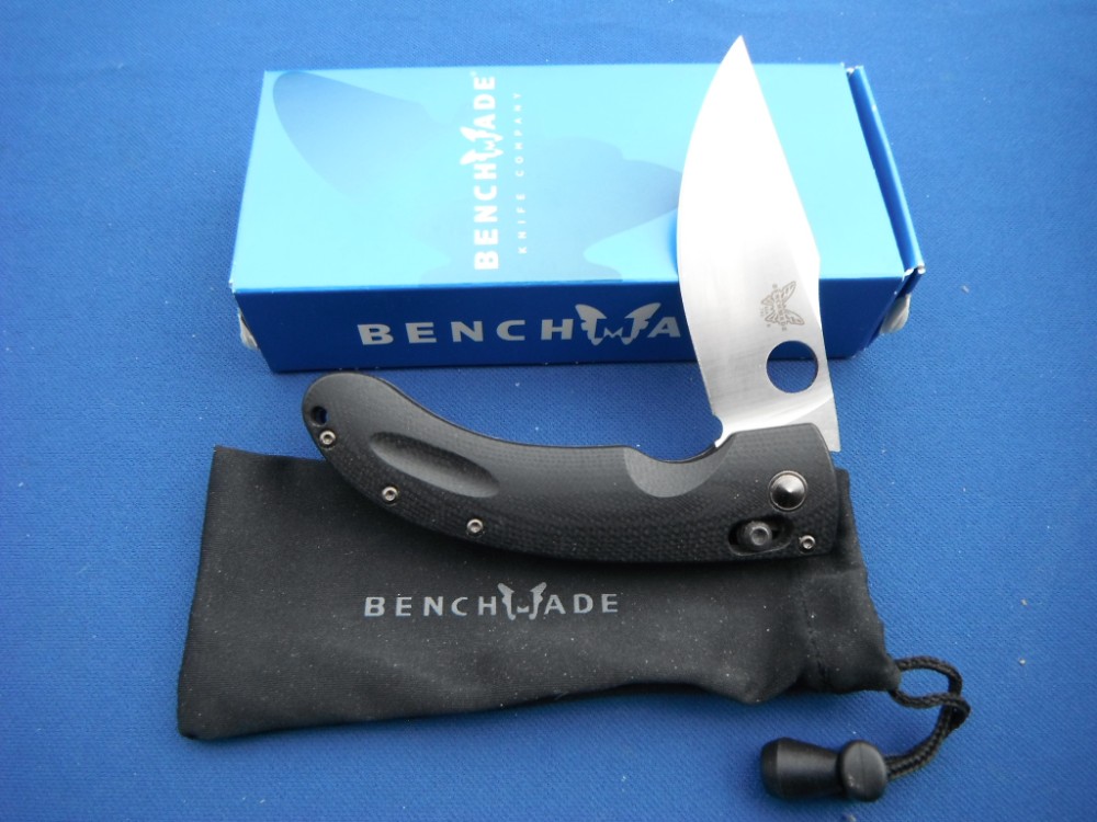 Discontinued Benchmade Mini Onslaught plain edge folding knife Model ...