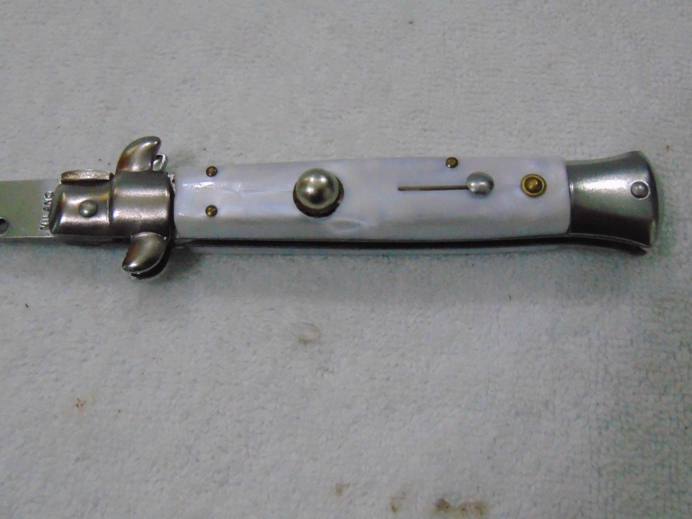 MILANO ITALY SWITCH BLADE KNIFE, Push button with Bolster / Guard Unlock 9