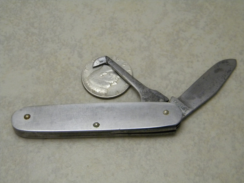 Largo Knife USA Metal Rooster Nutter Knife