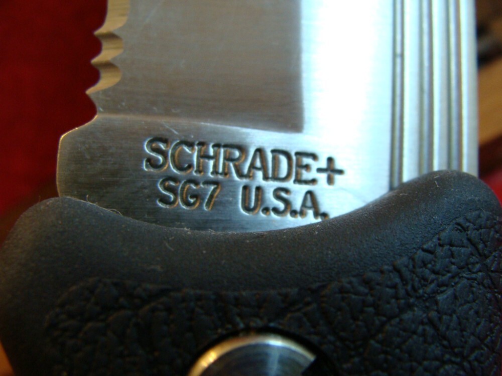 Schrade SG7 'Outback LB NWB" Lockback Knife
