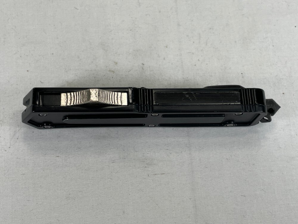 Black Spring Loaded Spear Point OTF Automatic NEAR MINT