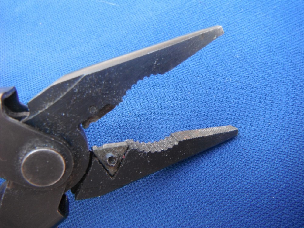 Black Military Gerber USA Multi Tool with Knife, needle nose Pliers ...