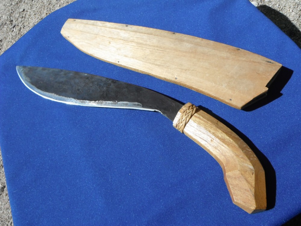 Hand forged Bolo knife /sword from the Philippines. The blade is SHARP!