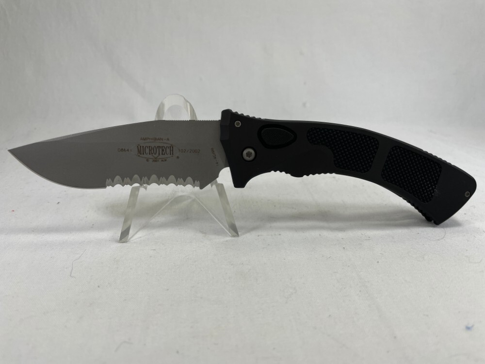 2002 MICROTECH Amphibian-A Black Combo Drop Point Automatic MINT IN ...
