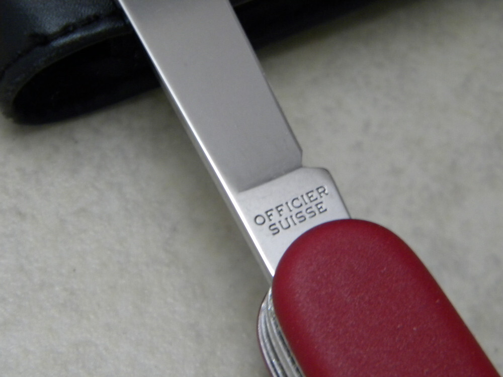 Victorinox Switzerland Swiss Made Officer Suisse Multi Tool Swiss Army ...