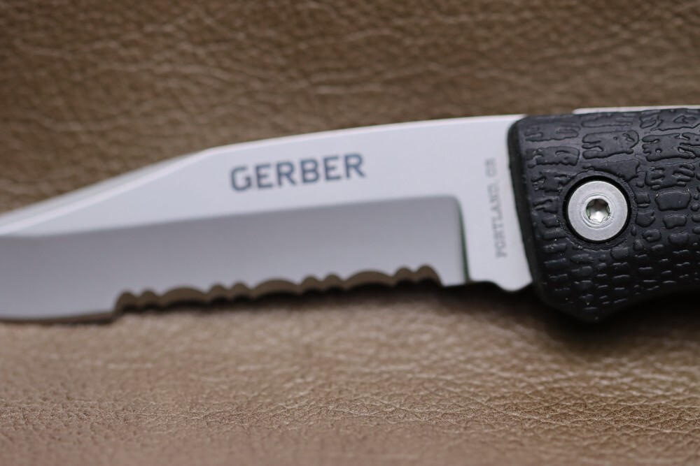 Gerber Gator Mate Serrated Knife 06151