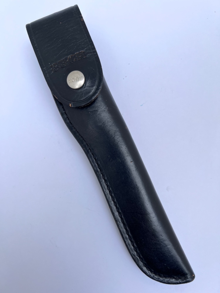 Buck 121, inverted 3 line stamp, with correct sheath. Excellent ...