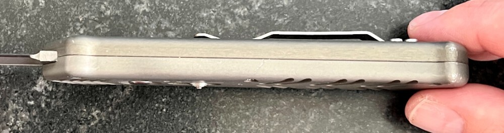 No Limit Knives Strelka Out The Front (OTF) Switchblade Knife, Cupid ...
