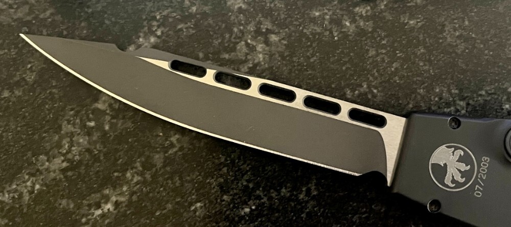 Microtech Halo 2, Tactical Model, Plain Edge Two Tone Blade, Unused