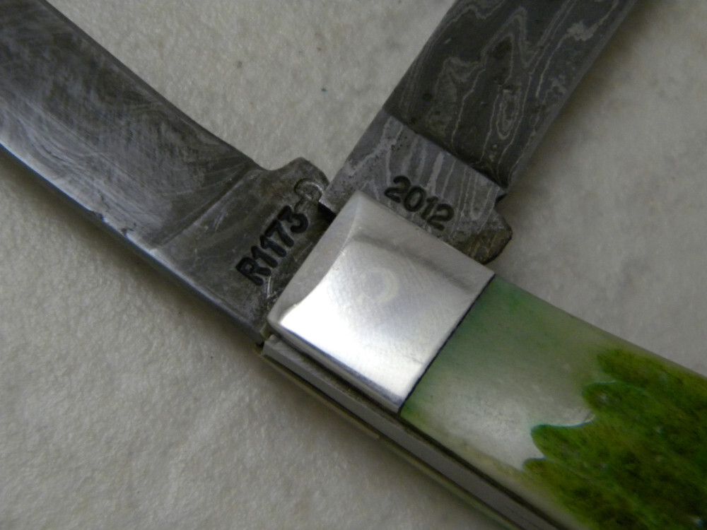 Remington UMC USA 2012 R1173 Bone Damascus Baby Bullet Knife