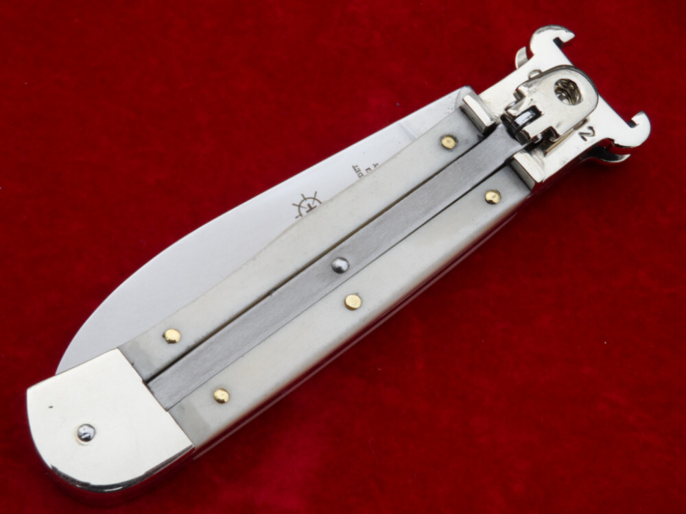 New 7-3/4" Bone Hubertus leverlock Shell-Puller automatic knife (11.KN ...