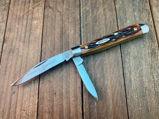 Robeson MasterCraft by Queen Peanut Amber Jigged Bone 1 of 200