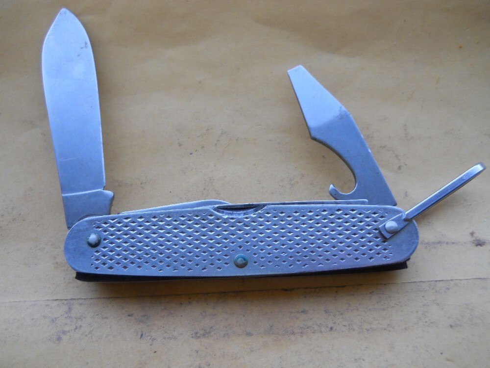 Camillus USA Military Knife 1984