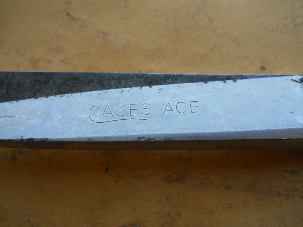 Case XX Scissors Case's Ace