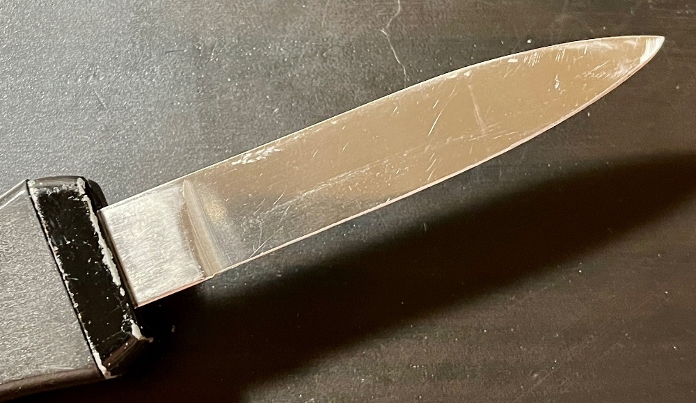 ONYX Edge Company Out The Front (OTF) Switchblade Knife