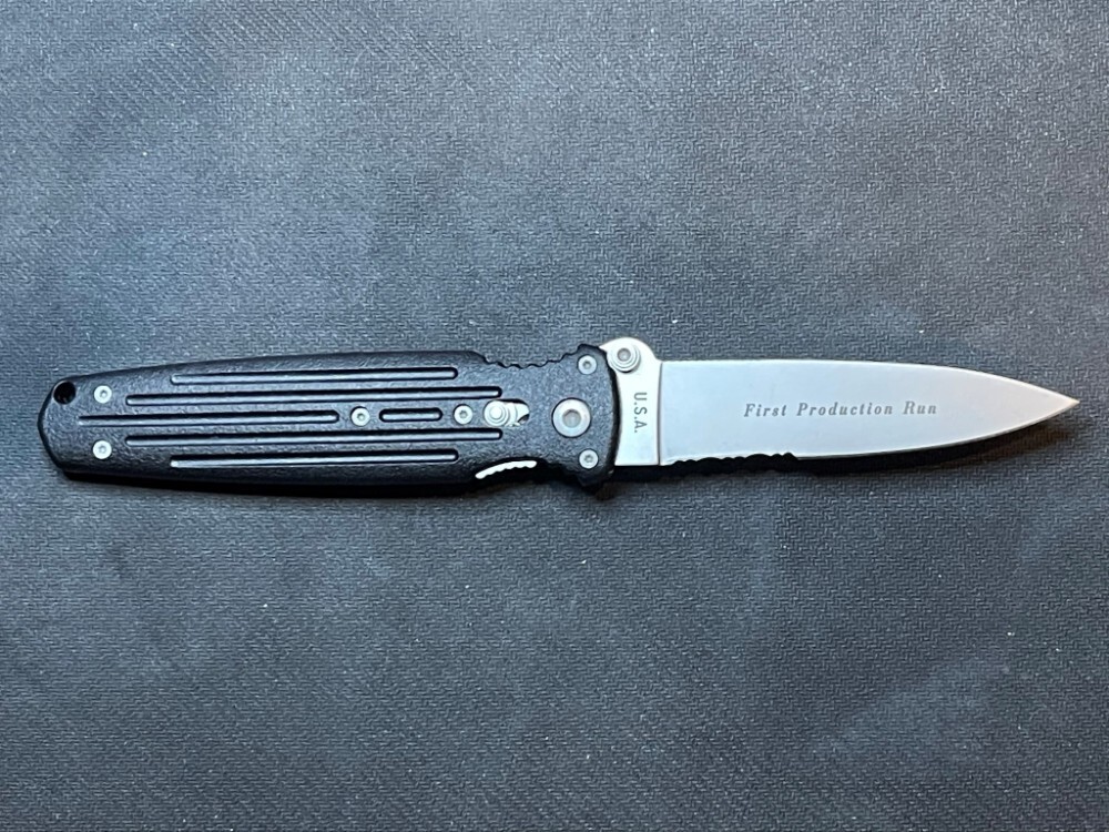 Gerber USA Applegate Fairbairn Covert Folding Knife